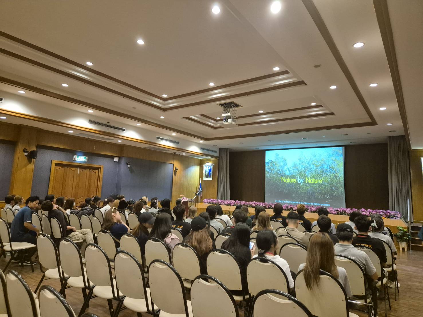 วิทยาลัยนานาชาติ มหาวิทยาลัยกรุงเทพ - LERD